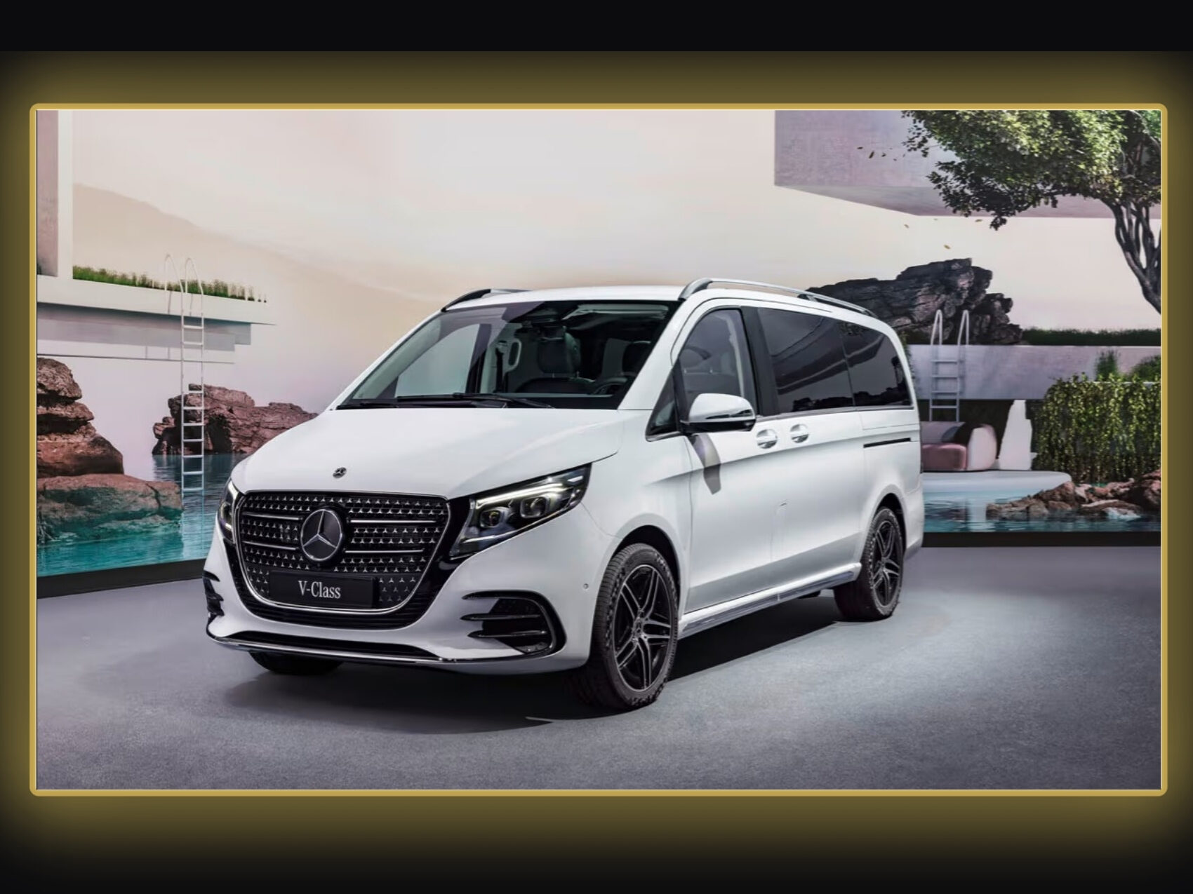 Mercedes V300 AMG 8 Seat Car Hire Gold Coast Brisbane Byron Bay ...